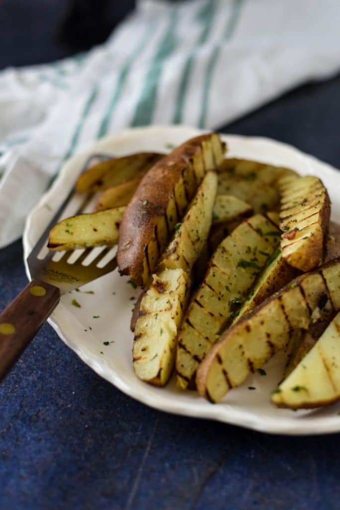Easy Seasoned Grilled Potato Wedges - The Gingered Whisk