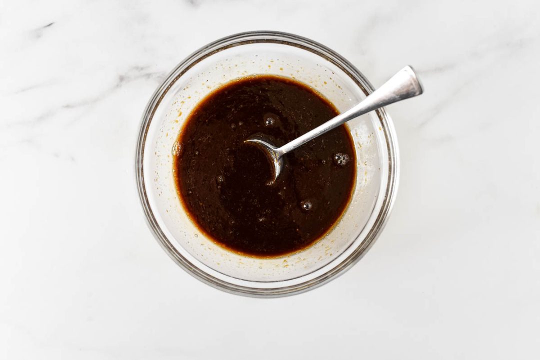 Easy Kung Poa Chicken Recipe - The Gingered Whisk