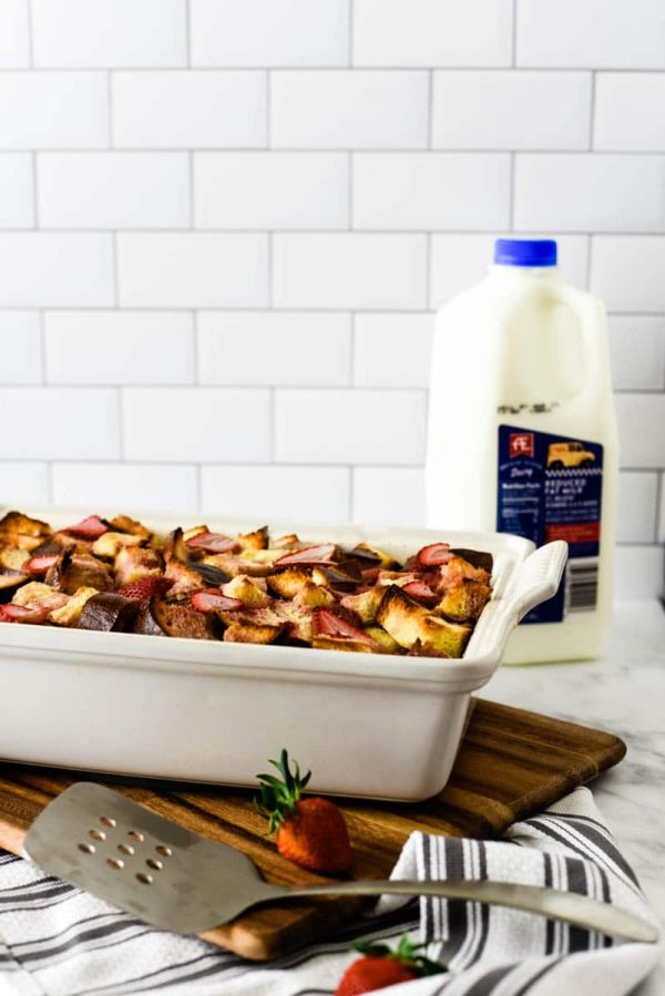 Strawberry Bread Pudding Recipe - The Gingered Whisk