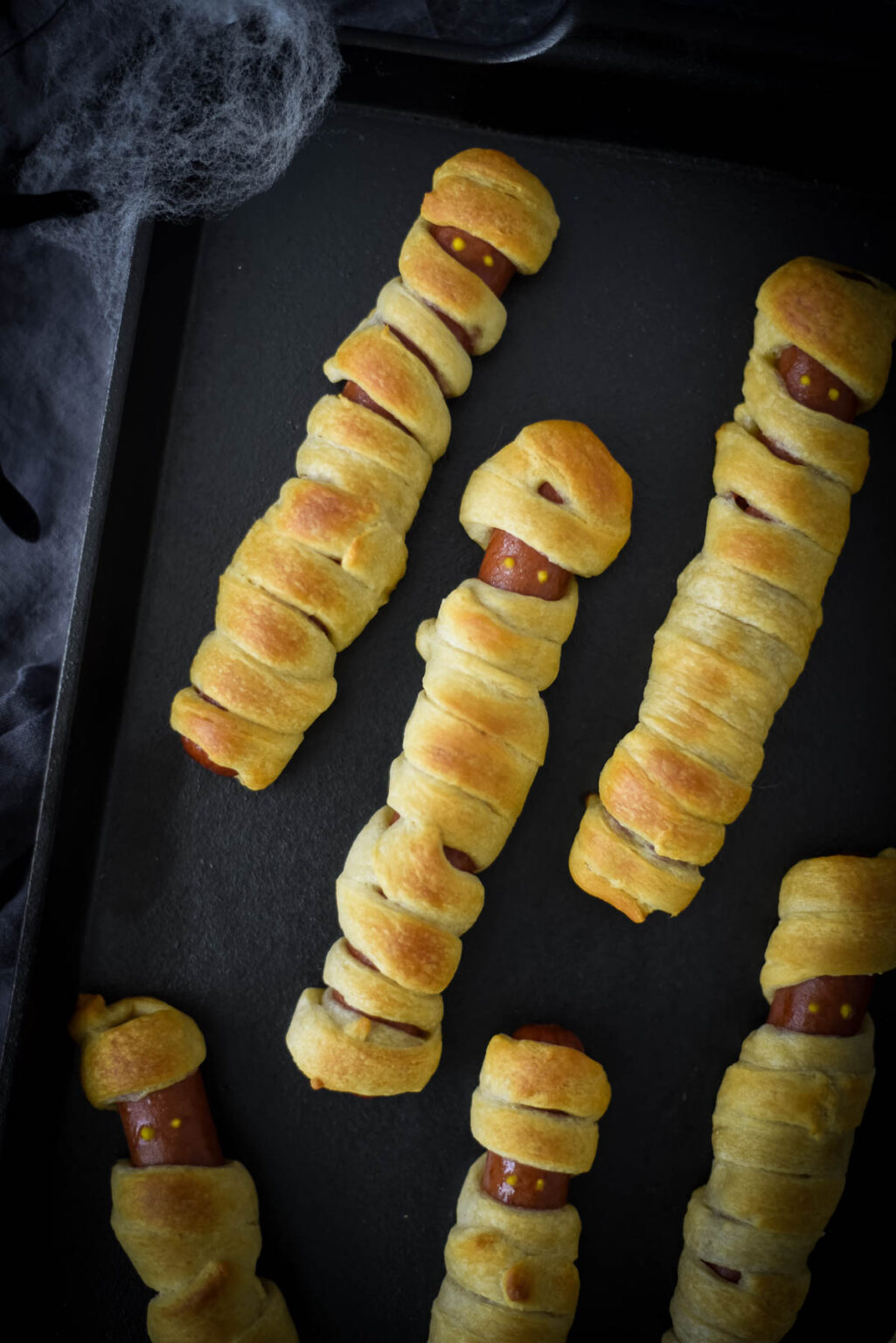Halloween Hot Dogs - The Gingered Whisk