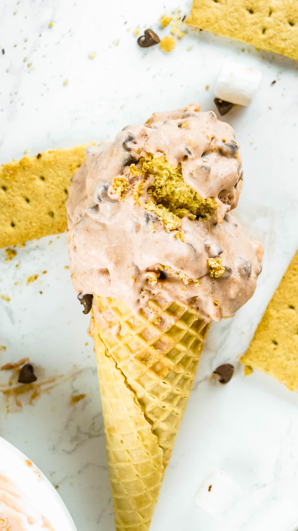 No Churn S'mores Ice Cream - The Gingered Whisk