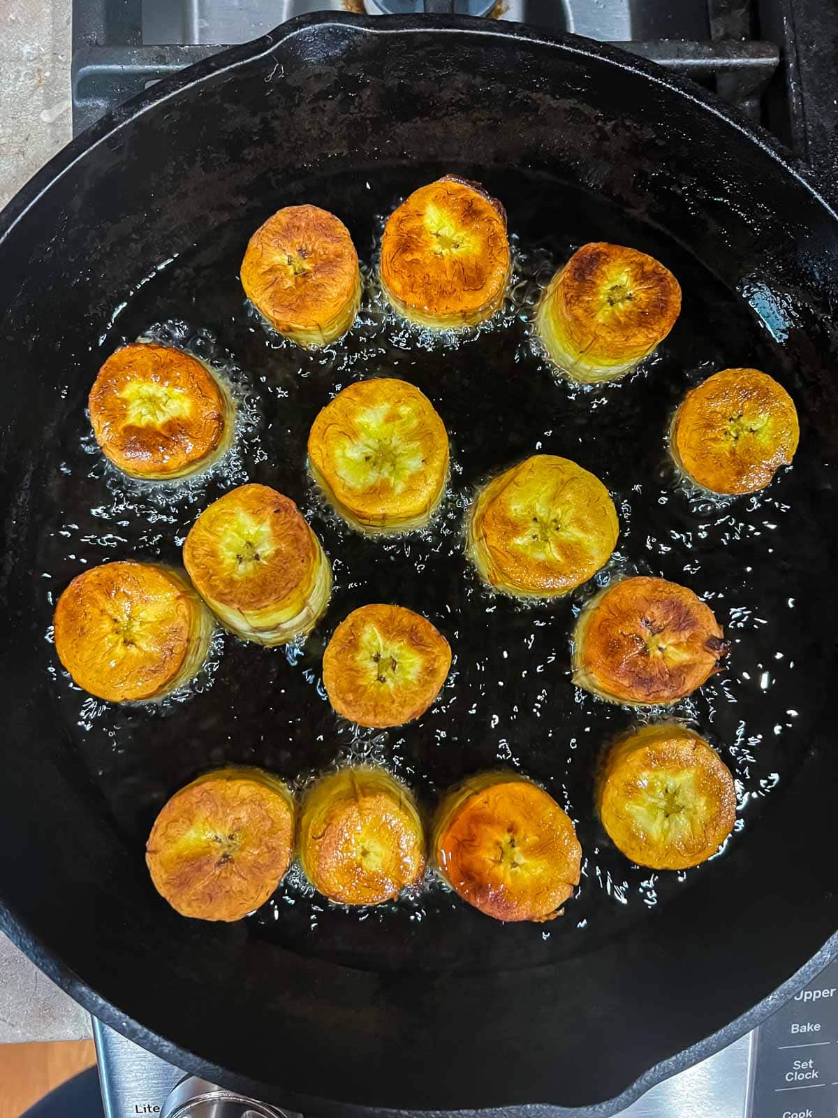 Easy Tostones Recipe - The Gingered Whisk